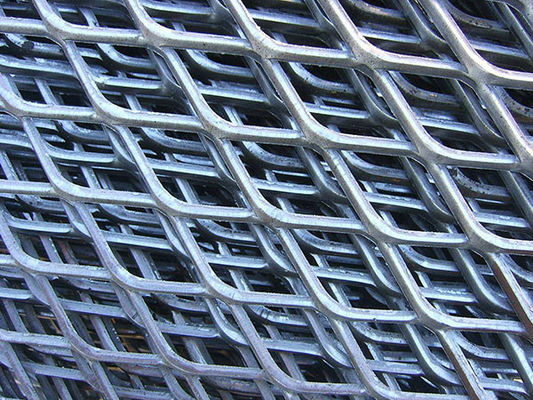 PVC Painted Galvanized Expanded Metal Mesh / Perforated Stretched Steel ...
